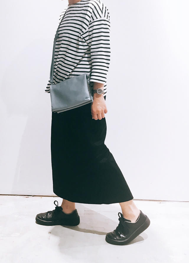 Courb | Women | Staff Snapshots | Camper（カンペール）日本公式サイト
